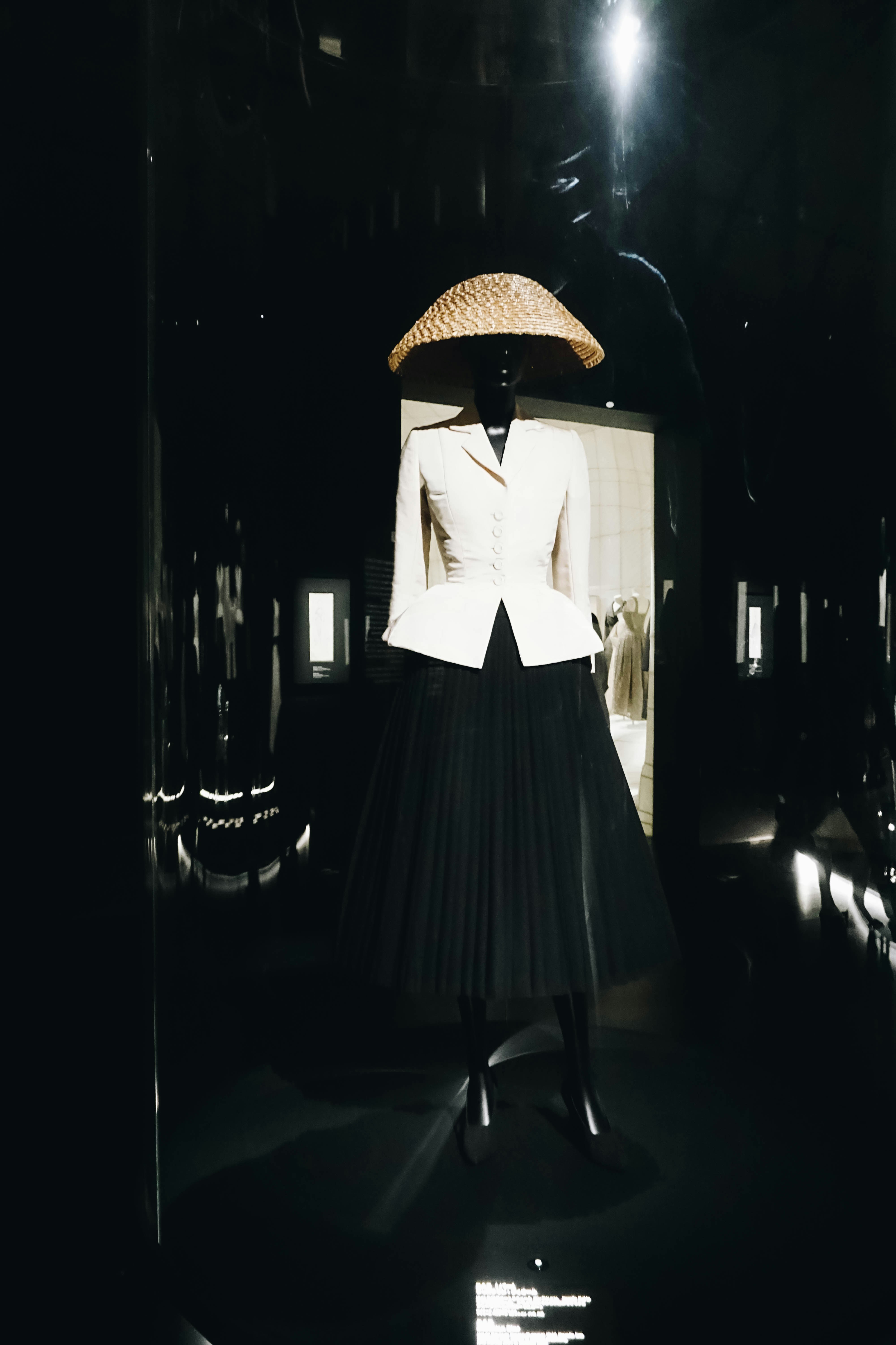 Recessions and Runways: How Economic Downturns Shape Fashion Trends ...